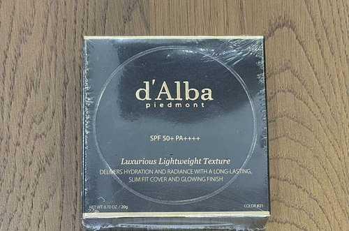 DAlba Тональный кушон с защитой SPF50+