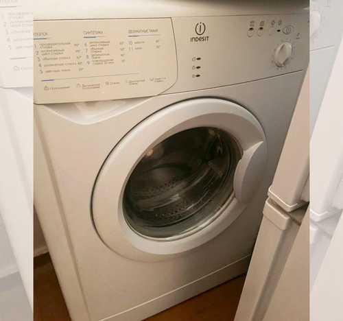 Стиральная машина бу indesit 3.5кг