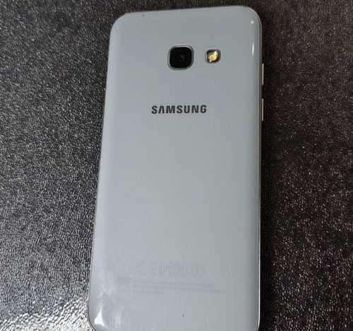 Samsung Galaxy A3 (2017) SM-A320F/DS, 2/16 ГБ