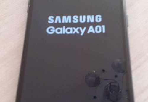 Samsung Galaxy A01, 2/32 ГБ