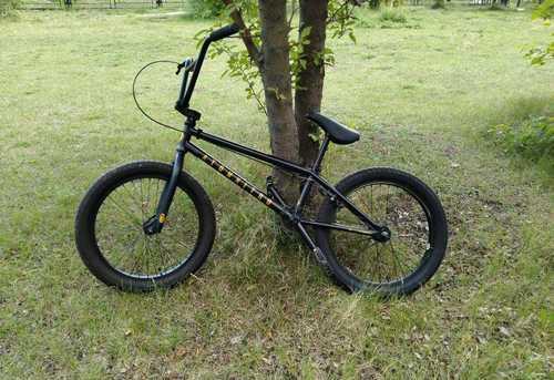 Bmx atom nitro