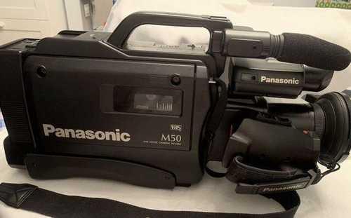 Профессиональная видеокамера Panasonic VHS M50EG