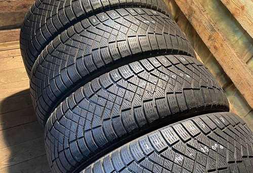 Pirelli Ice Zero FR 225/65 R17