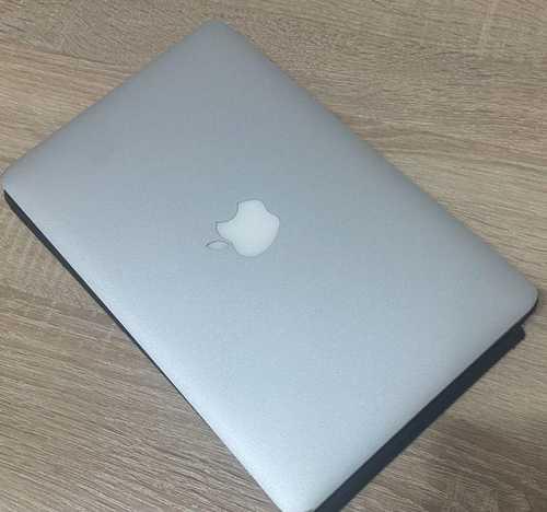 Apple macbook air 11