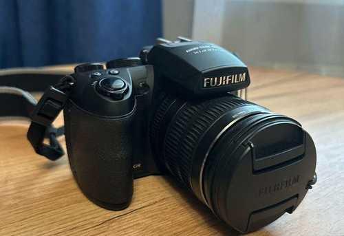 Фотоаппарат FujiFilm FinePix HS25EXR
