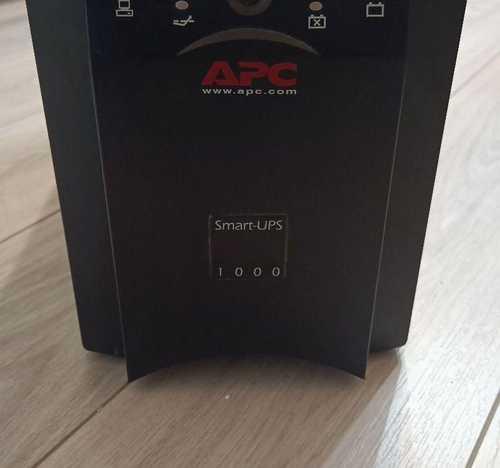 Ибп apc SMART ups 1000