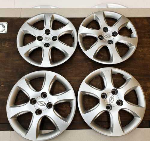 Колпаки оригинальные R15 Hyundai Solris