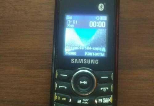 Samsung E2121B