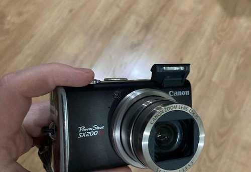 Canon power shot sx200 is