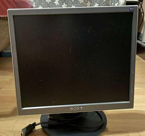 Монитор sony sdm-s75f