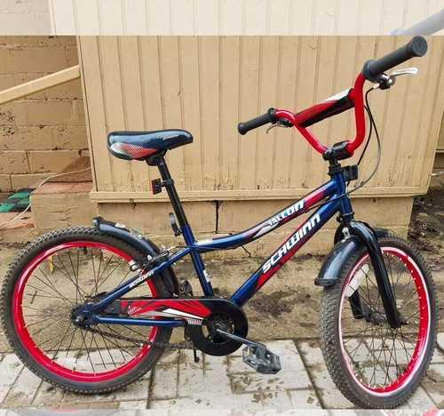 Продаю детский велосипед Schwinn