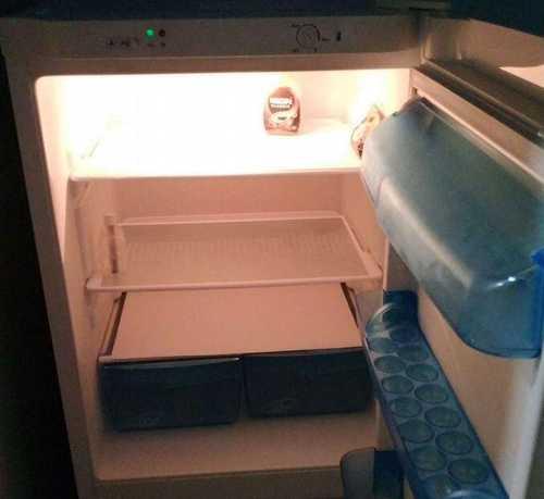 Холодильник б.у. Роzis
