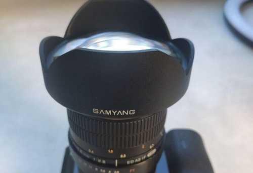 Полнокадровый объектив Samyang 14mm f 2.8 Sony