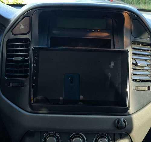 Магнитола 8 ядер Sim Mitsubishi Pajero 3