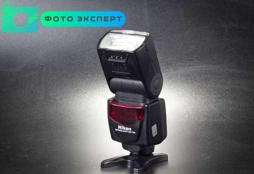 Вспышка Nikon SB-700 speedlight