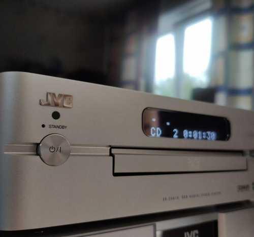 Jvc ex a10 (DVD / CD Player )