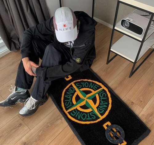 Ковер stone island