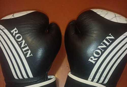 Боксерские перчатки 10 oz Ronin