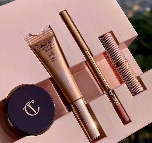 Набор косметики Charlotte Tilbury оригинал новый