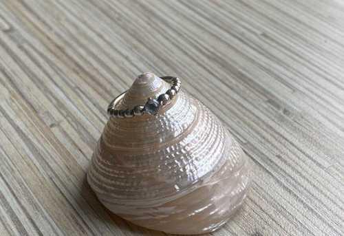 Серебряное кольцо pandora