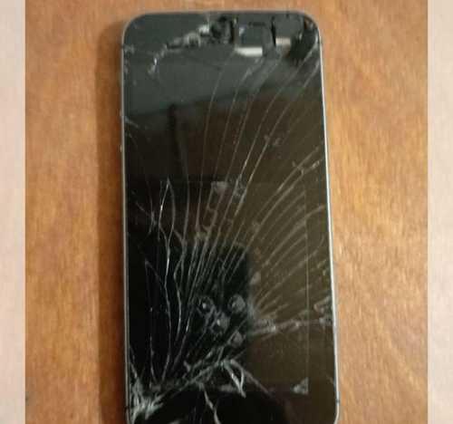 iPhone 5S, 16 ГБ