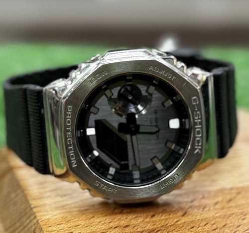 Ф94 Наручные часы Casio G-Shock GM-2100