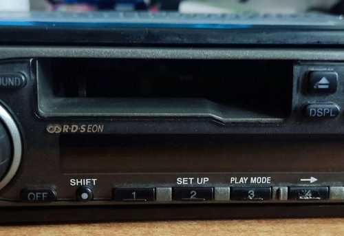 Магнитола Sony XR-3100R