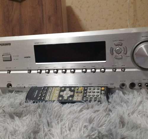 Ресивер Onkyo TX-SR674E