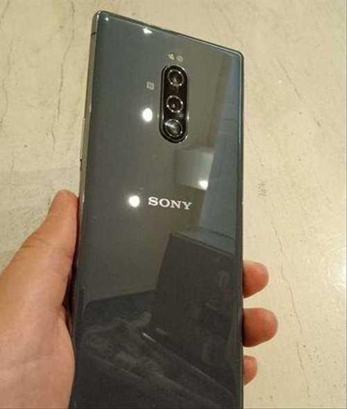 Телефон Sony xperia 1