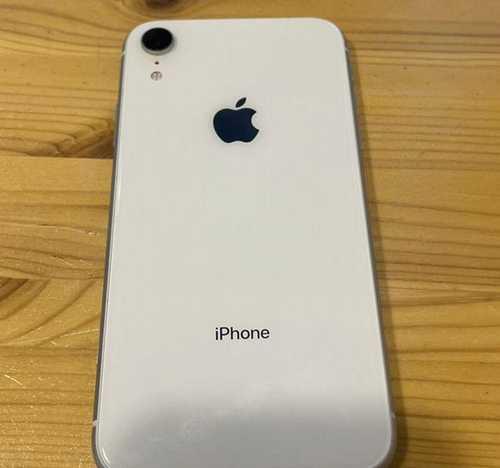 iPhone Xr, 64 ГБ