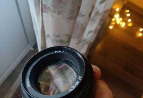Объектив Nikon AF 50mm f1.4