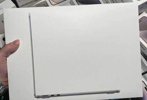 MacBook Air 13 (2022), 512 ГБ, M2 (8 ядер), RAM 8 ГБ, GPU 10-core