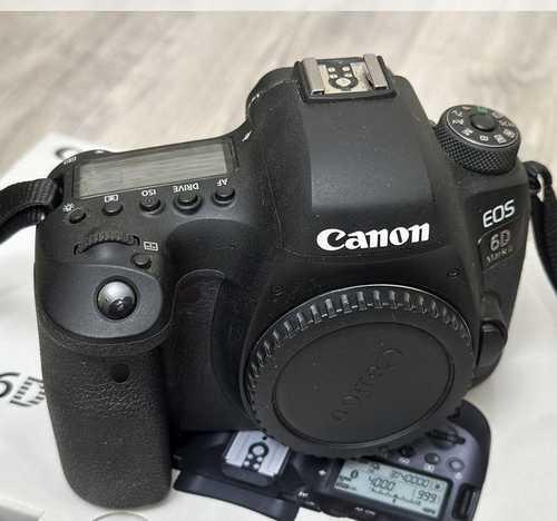 Фотоаппарат Canon 6D mark II body (полный комплект