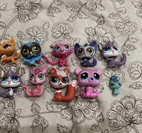 Littlest pet shop lps