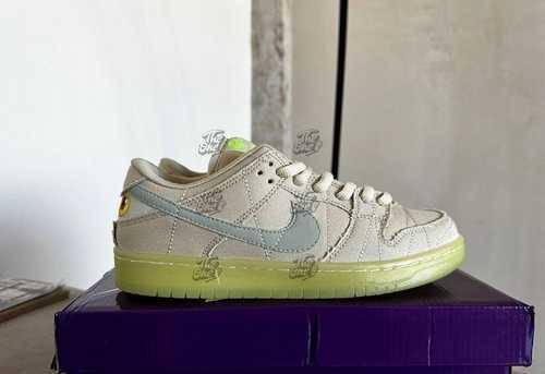 Кроссовки новые Nike SB Dunk Low
