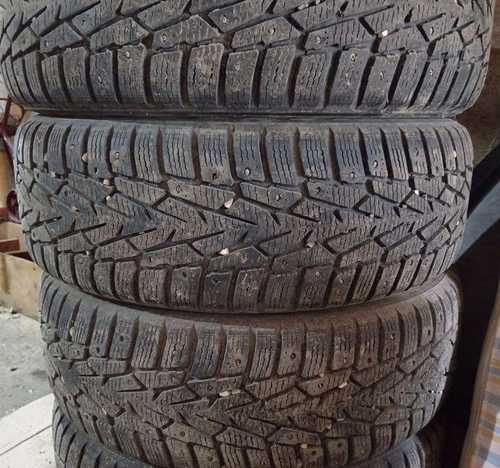 Nokian Tyres Hakkapeliitta 7 2.25/4.5 R15