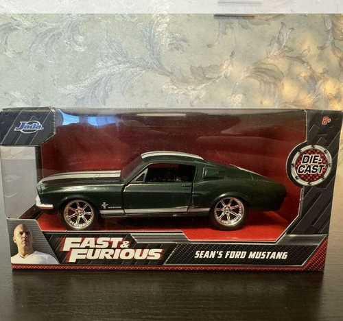 Модель авто Ford Mustang, jada, fast, 1:32