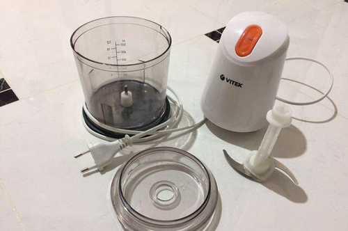Измельчитель Чоппер vitek VT-1640W