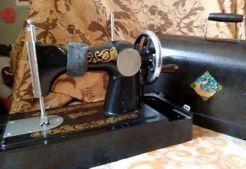 Швейная машина антиквариат