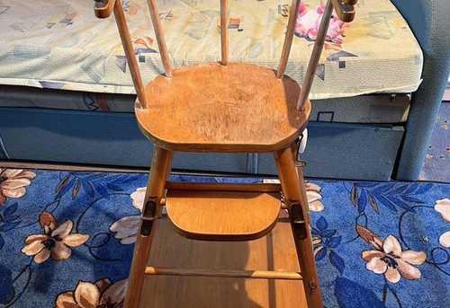 Детский стульчик для кормления деревянный