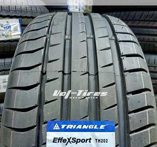 Triangle EffeXSport TH202 225/35 R19 и 255/30 R19