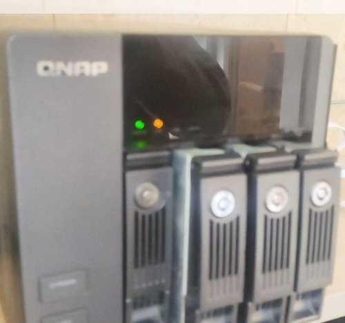 Qnap TS-410