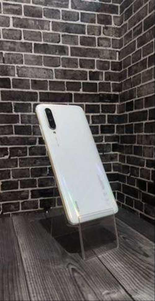 Мобильный телефон Xiaomi Mi 9 Lite