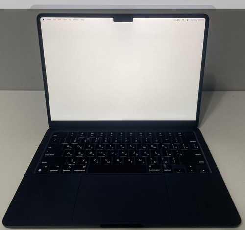 Macbook Air 13 M3 8 256 2024