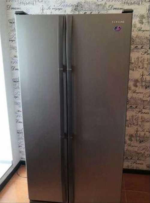 Холодильник двухдверный samsung