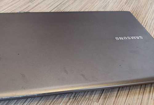 13.3" Samsung NP530U3B, 128 ГБ, Core i3-2367M, RAM 4 ГБ, Intel HD Graphics 3000