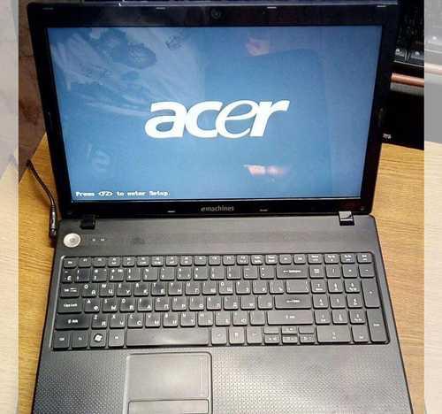 Ноутбук Acer eMachines, мощный, универсальный