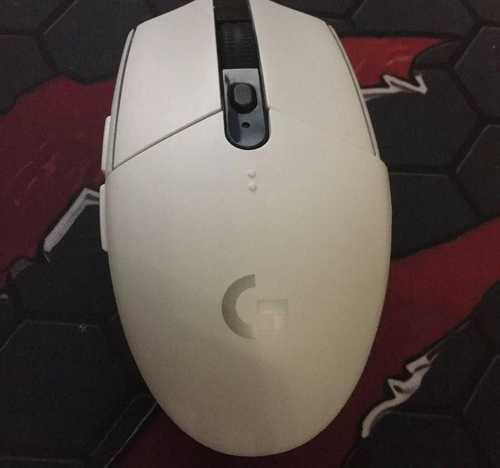 Игровая беспроводная мышка Logitech G304 lightspee