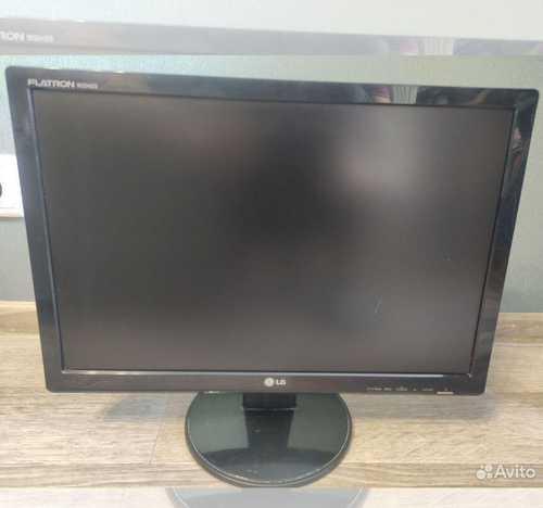 Монитор LG Flatron W2042S