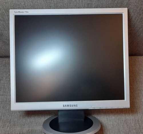 Монитор Samsung SyncMaster 710N